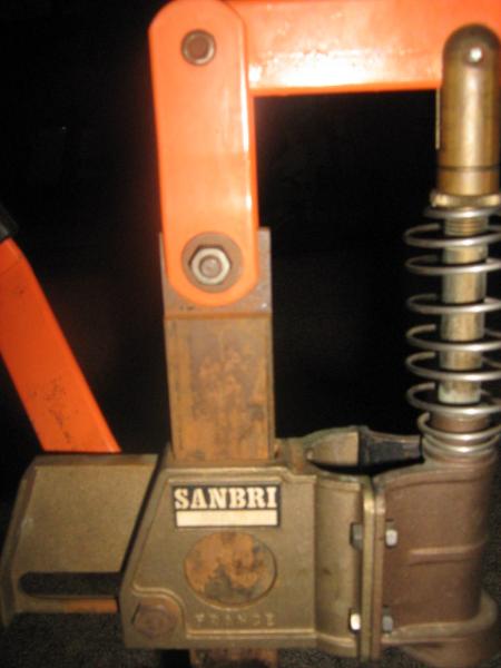 Anyone seen one of these? Sanbri Floor Corker | Homebrew Talk - Beer ...